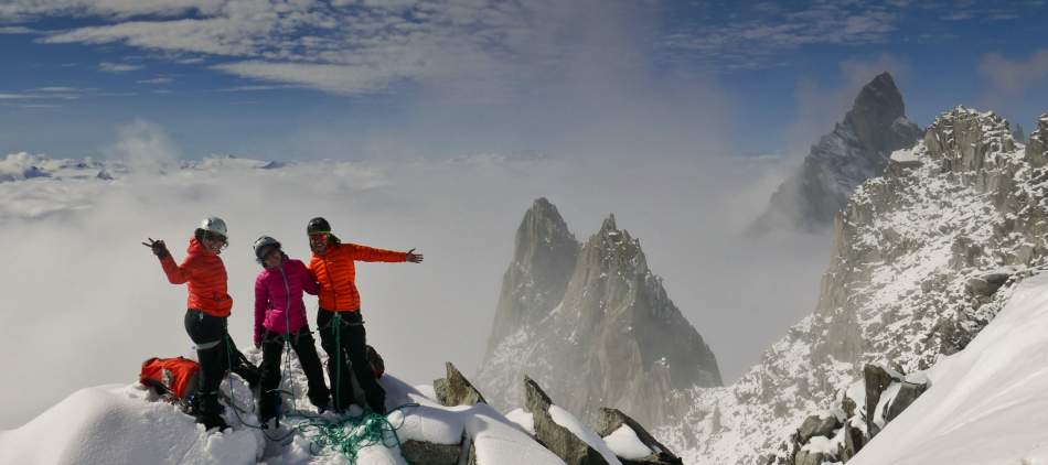 Aiguilles Entreves traverse | Chamonix Guides